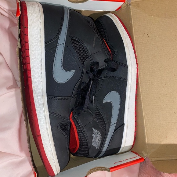 Nike | Shoes | The Are Nike Red Bottoms That Im Selling Only Been Wore ...